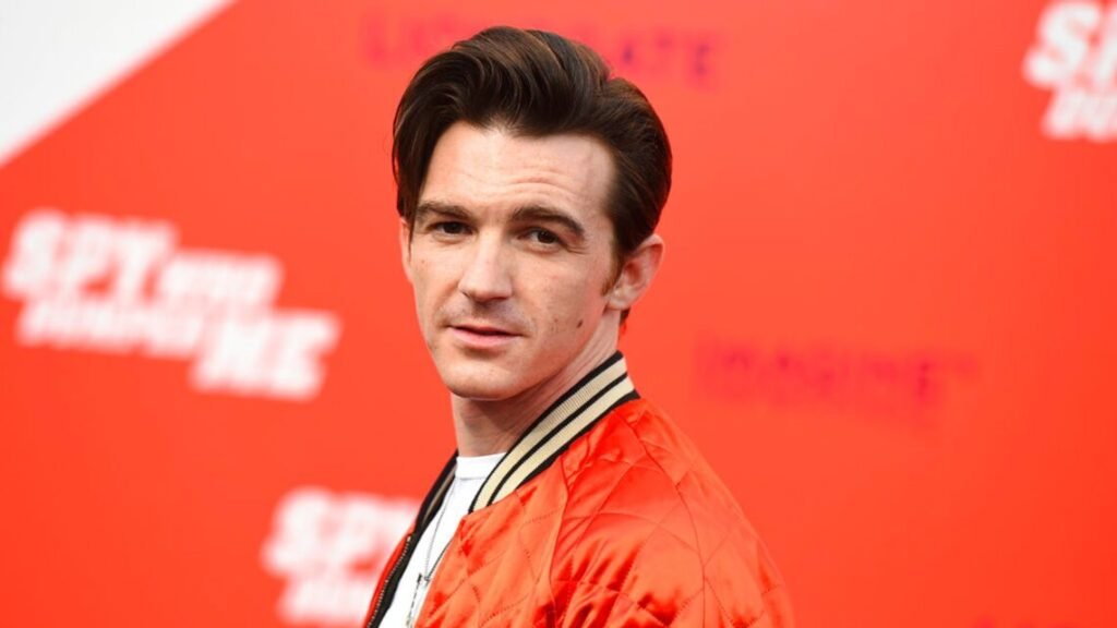Drake Bell Biography, Age ,Net Worth, Wiki, Real Name, Children ...